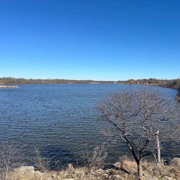 Wilson State Fishing Lake Dispersed Camping | Chanute, Kansas