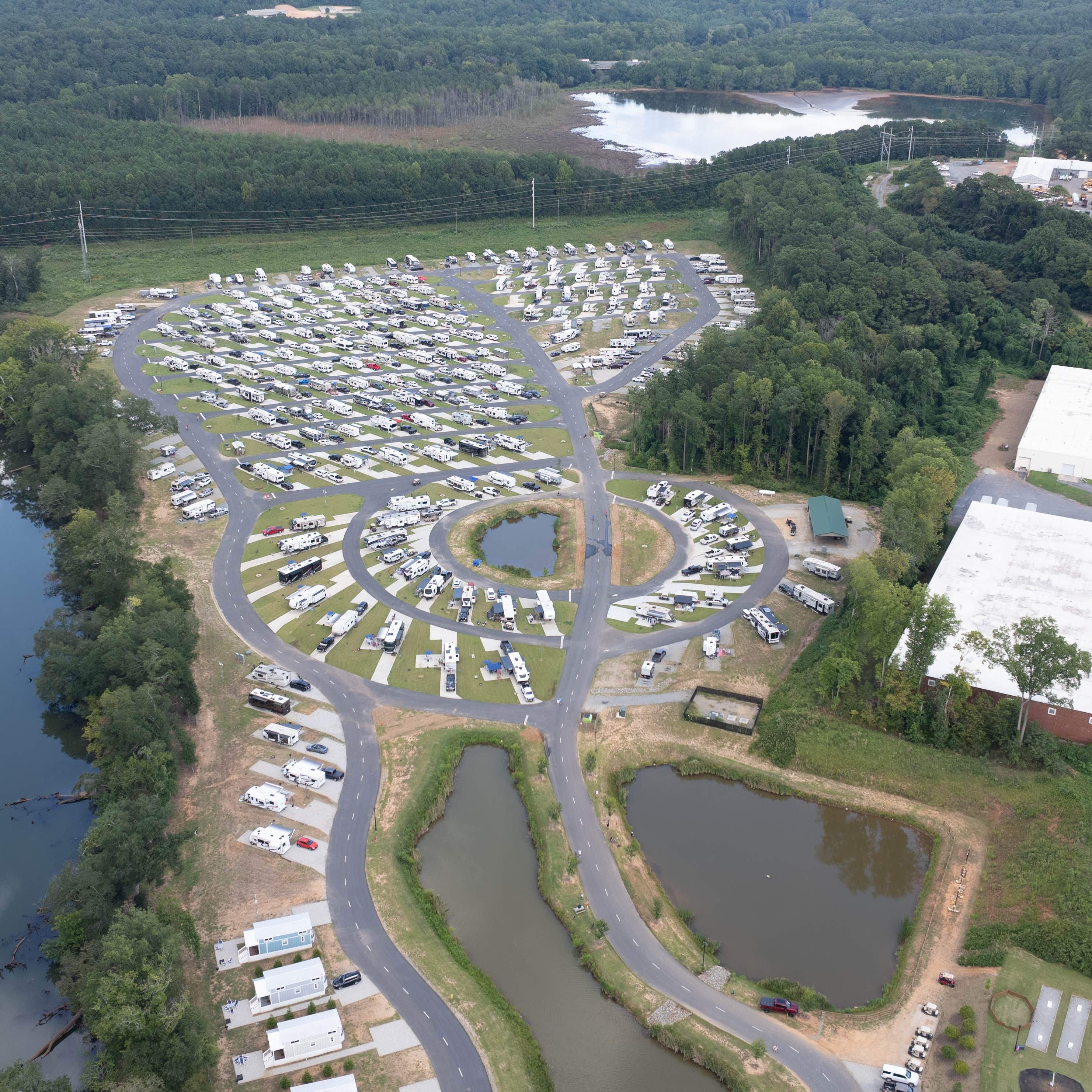 Winding Waters RV Resort | Emerson, Georgia