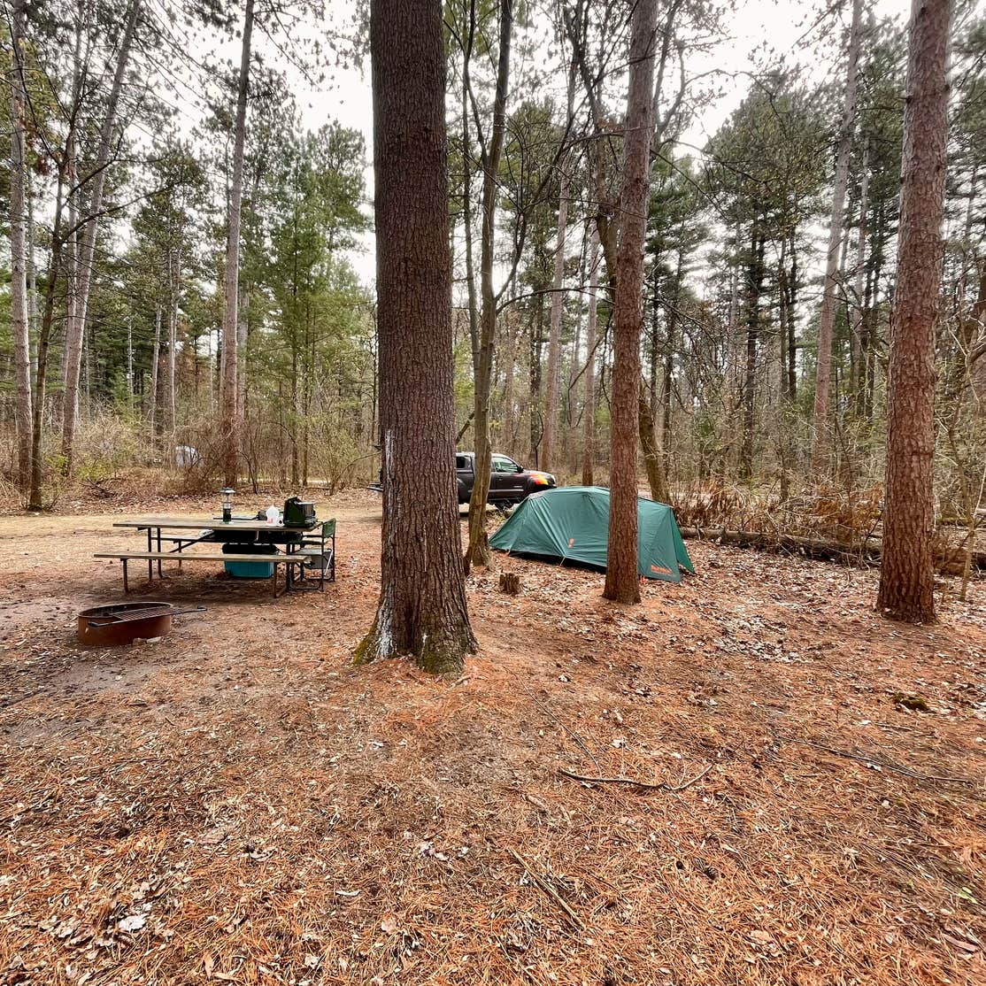 Pinewoods Campground — Kettle Moraine State Forest-Southern Unit ...