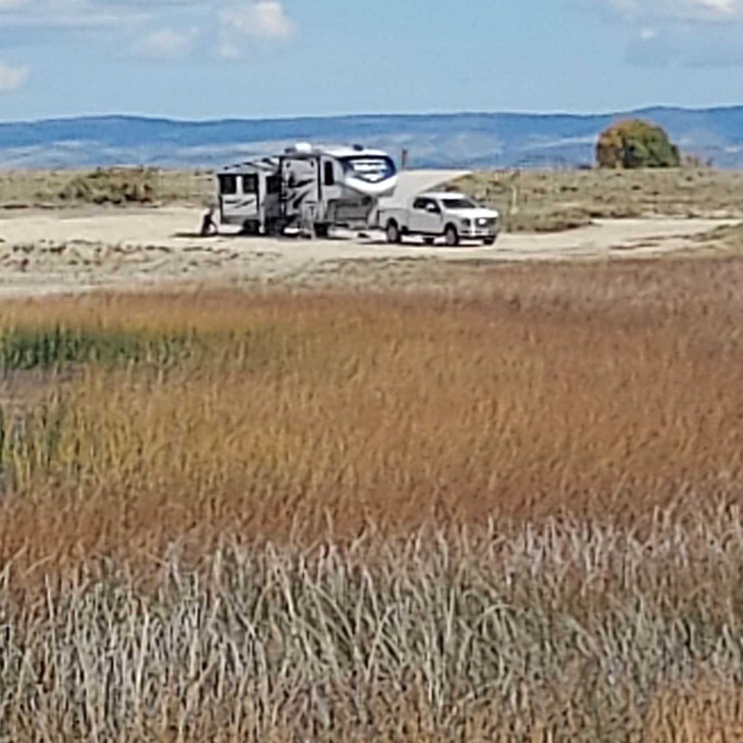 Twin Buttes Reservoir Camping | Laramie, Wyoming